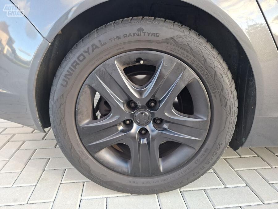 Opel Insignia 2011 in Klaipeda, with an engine capacity of 2.00 L and mileage of 222 thousand km for 1900 €, photo 20 on AUTOMOTO.COM.LV