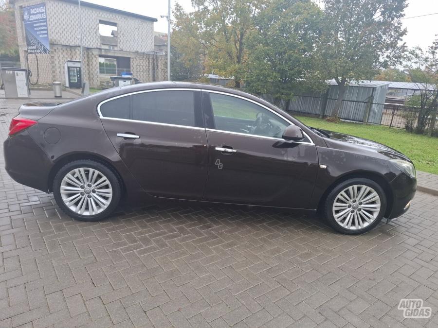 Opel Insignia 2011 Telšiai, ar dzinēja tilpumu 2.00 L un nobraukumu 251 tūkst. km par 1750 €, foto 8 vietnē AUTOMOTO.COM.LV