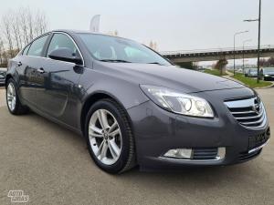 Opel Insignia 2012 in Kaunas, with an engine capacity of 2.00 L and mileage of 237 thousand km for 4250 €, photo 6 on AUTOMOTO.COM.LV