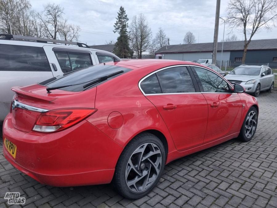 Opel Insignia 2012 in Taurage, with an engine capacity of 2.00 L and mileage of 190 thousand km for 1650 €, photo 9 on AUTOMOTO.COM.LV