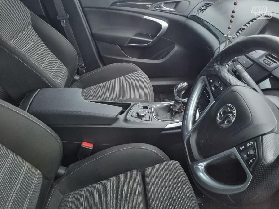 Opel Insignia 2012 in Taurage, with an engine capacity of 2.00 L and mileage of 190 thousand km for 1650 €, photo 11 on AUTOMOTO.COM.LV