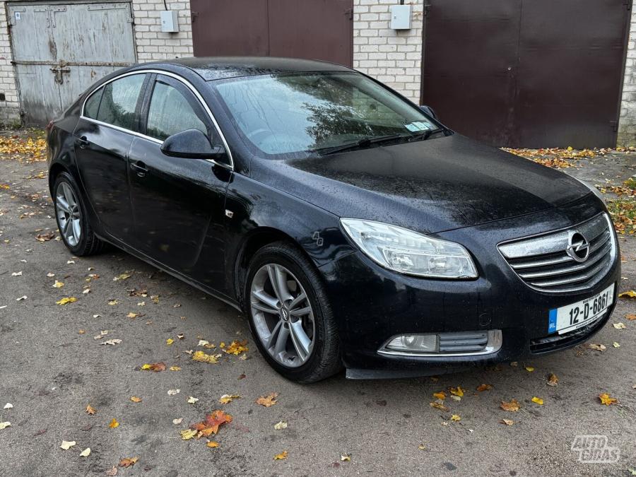 Opel Insignia 2012 in Siauliai, with an engine capacity of 2.00 L and mileage of 292 thousand km for 1050 €, photo 1 on AUTOMOTO.COM.LV