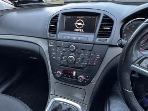 Opel Insignia 2012 in Siauliai, with an engine capacity of 2.00 L and mileage of 292 thousand km for 1050 €, photo 16 on AUTOMOTO.COM.LV