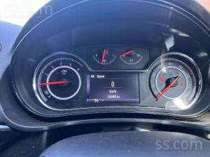 Opel Insignia 2014 Liepāja, ar dzinēja tilpumu 2.00 L un nobraukumu 230 tūkst. km par 1800 €, foto 12 vietnē AUTOMOTO.COM.LV