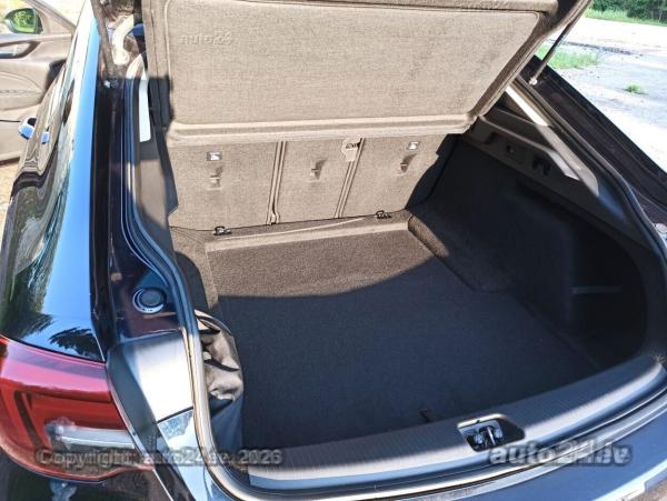 Opel Insignia 2017 in Tallinn, with an engine capacity of 1.50 L and mileage of 105 thousand km for 12300 €, photo 9 on AUTOMOTO.COM.LV