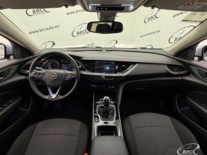 Opel Insignia 2017 in Vilnius, with an engine capacity of 1.60 L and mileage of 212 thousand km for 7900 €, photo 4 on AUTOMOTO.COM.LV