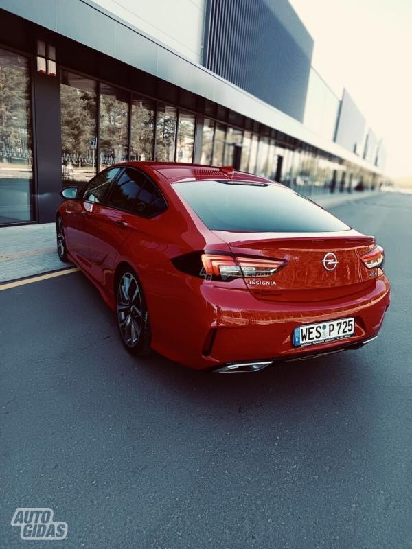 Opel Insignia 2018 in Utena, with an engine capacity of 2.00 L and mileage of 161 thousand km for 18650 €, photo 5 on AUTOMOTO.COM.LV