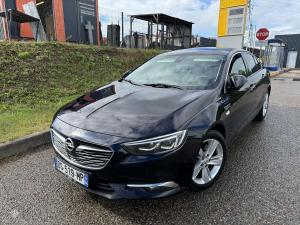 Opel Insignia 2018 in Kaunas, with an engine capacity of 1.60 L and mileage of 189 thousand km for 7890 €, photo  on AUTOMOTO.COM.LV