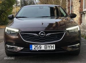 Opel Insignia 2018 in Tallinn on AUTOMOTO.COM.LV Opel Insignia 2018 in Tallinn, with an engine capacity of 1.60 L and mileage of 200 thousand km for 14000 €, photo 1 on AUTOMOTO.COM.LV