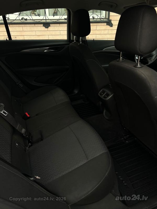 Opel Insignia 2019 Jehvi, ar dzinēja tilpumu 1.50 L un nobraukumu 139 tūkst. km par 9990 €, foto 10 vietnē AUTOMOTO.COM.LV