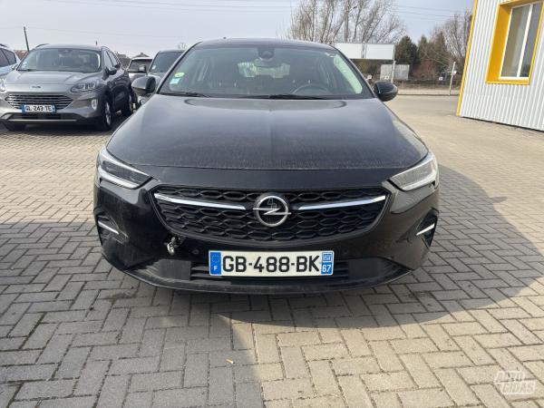 Opel Insignia 2021 in Taurage, with an engine capacity of 1.50 L and mileage of 112 thousand km for 6300 €, photo 2 on AUTOMOTO.COM.LV
