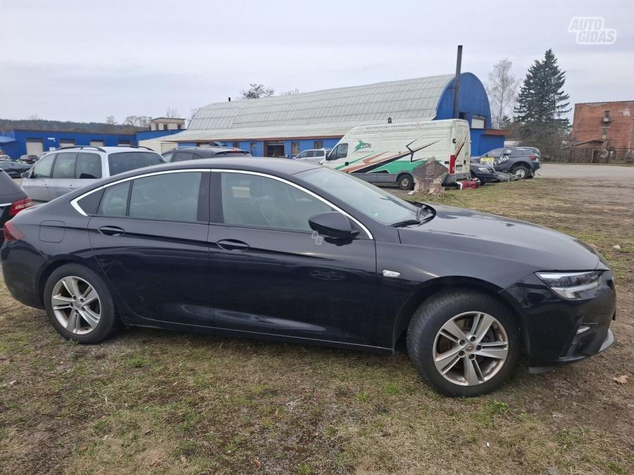 Opel Insignia 2022 Prienai, ar dzinēja tilpumu 2.00 L un nobraukumu 142 tūkst. km par 6800 €, foto 8 vietnē AUTOMOTO.COM.LV