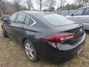 Opel Insignia 2022 Prienai, ar dzinēja tilpumu 2.00 L un nobraukumu 142 tūkst. km par 6800 €, foto 14 vietnē AUTOMOTO.COM.LV