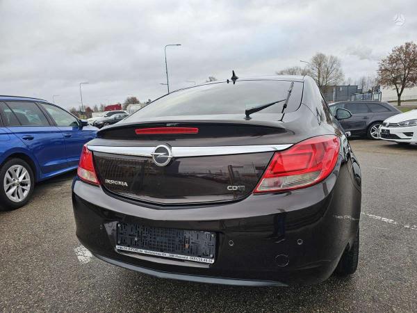 Sarkans Opel Insignia 2011 Kauņa, ar dzinēja tilpumu 1.96 L un nobraukumu 271 tūkst. km par 3950 €, foto 9 vietnē AUTOMOTO.COM.LV