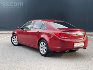 Sarkans Opel Insignia 2011 Rīga, ar dzinēja tilpumu 1.60 L un nobraukumu 310 tūkst. km par 2550 €, foto 4 vietnē AUTOMOTO.COM.LV