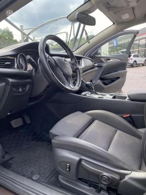 Sarkans Opel Insignia 2017 Viļņa, ar dzinēja tilpumu 1.60 L un nobraukumu 146 tūkst. km par 6900 €, foto 11 vietnē AUTOMOTO.COM.LV
