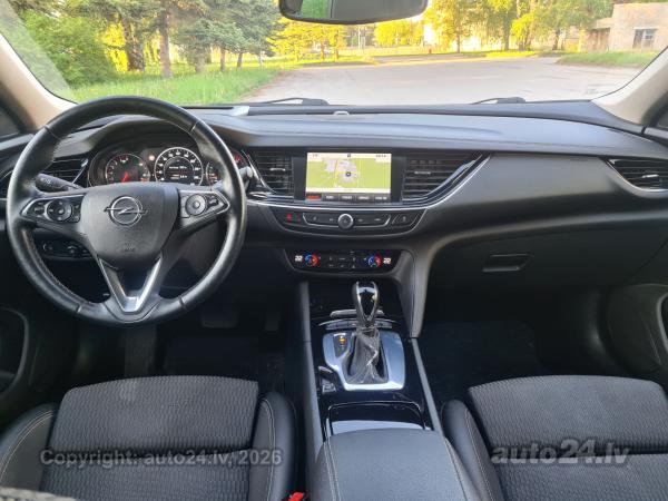 Sarkans Opel Insignia 2018 Tallina, ar dzinēja tilpumu 1.50 L un nobraukumu 202 tūkst. km par 11990 €, foto 8 vietnē AUTOMOTO.COM.LV