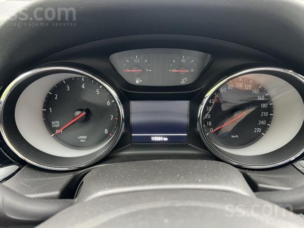 Red Opel Insignia 2018 in Aizkraukle, with an engine capacity of 1.50 L and mileage of 114 thousand km for 11000 €, photo 5 on AUTOMOTO.COM.LV