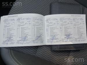 Красный Опель Инсигния 2018 в Рига, объемом двигателя 2.00 л и пробегом 79 тыс. км за 14150 €, фото 13 на AUTOMOTO.COM.LV