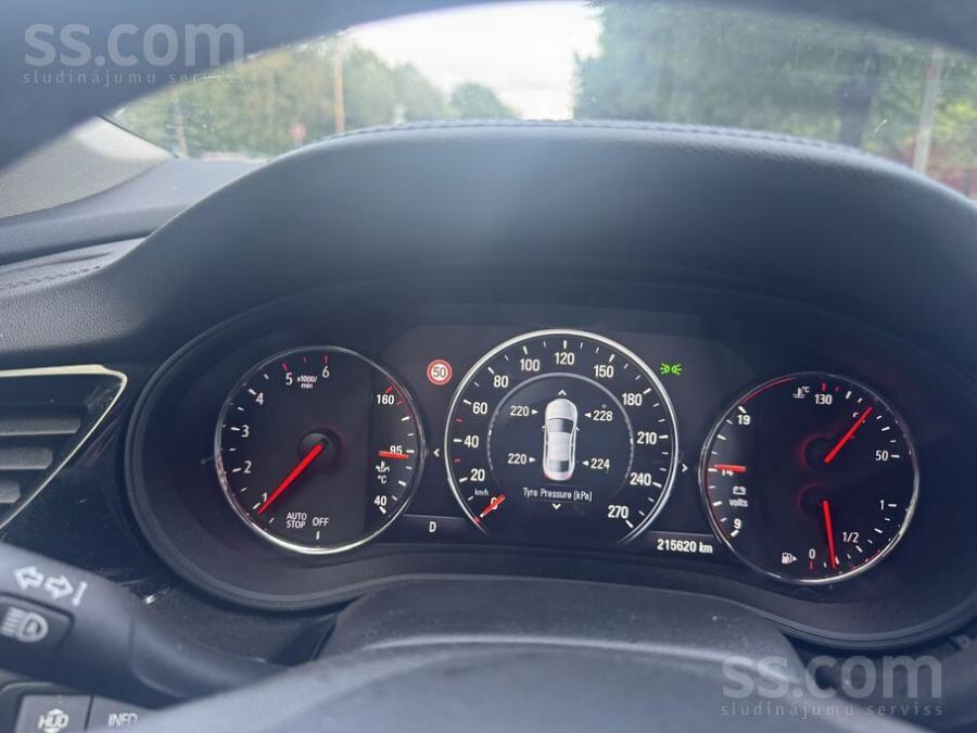 Sarkans Opel Insignia 2018 Rīga, ar dzinēja tilpumu 2.00 L un nobraukumu 215 tūkst. km par 9950 €, foto 18 vietnē AUTOMOTO.COM.LV
