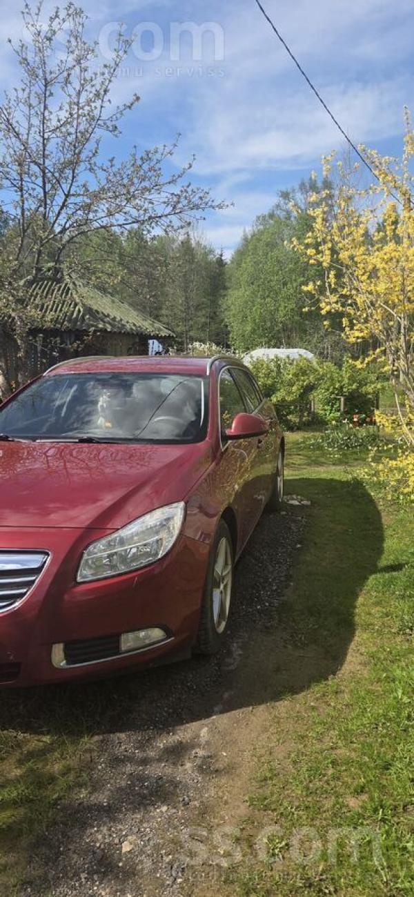 Sarkans Opel Insignia 2010 Limbaži, ar dzinēja tilpumu 2.00 L un nobraukumu 255 tūkst. km par 3500 €, foto 4 vietnē AUTOMOTO.COM.LV