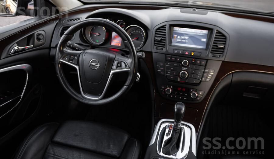 Sarkans Opel Insignia 2010 Jelgava, ar dzinēja tilpumu 2.00 L un nobraukumu 0 tūkst. km par 4490 €, foto 12 vietnē AUTOMOTO.COM.LV