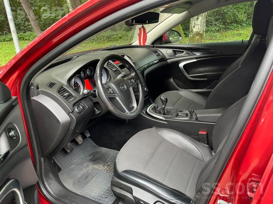 Sarkans Opel Insignia 2010 Rīga, ar dzinēja tilpumu 2.00 L un nobraukumu 0 tūkst. km par 3499 €, foto 10 vietnē AUTOMOTO.COM.LV