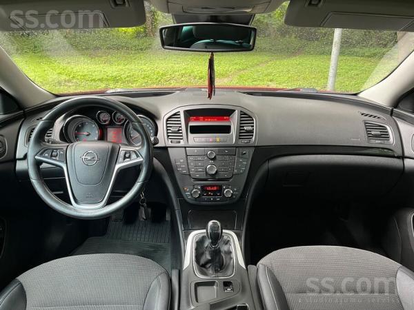 Sarkans Opel Insignia 2010 Rīga, ar dzinēja tilpumu 2.00 L un nobraukumu 0 tūkst. km par 3499 €, foto 10 vietnē AUTOMOTO.COM.LV