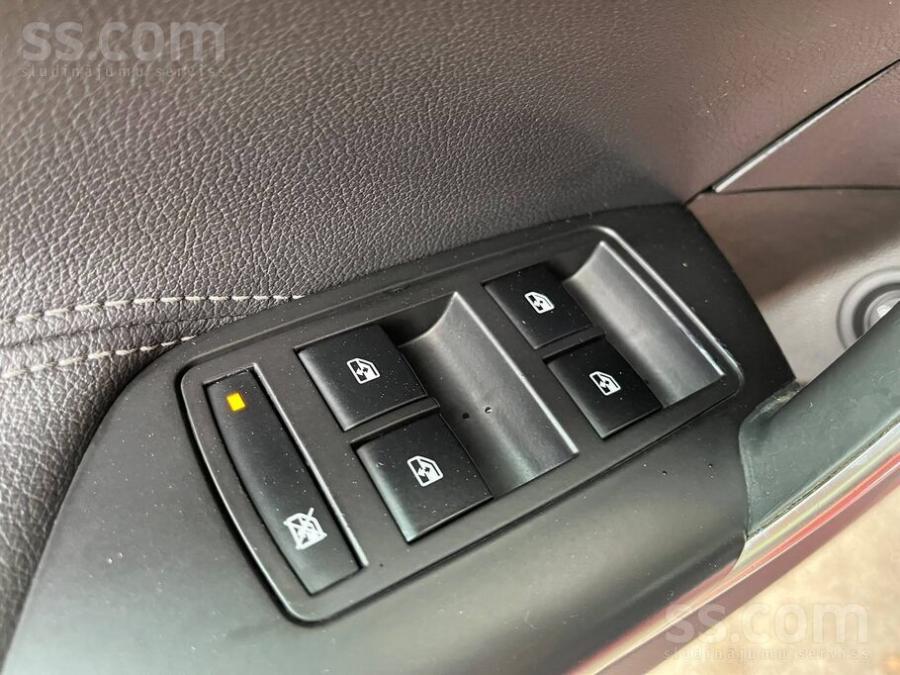 Sarkans Opel Insignia 2010 Rīga, ar dzinēja tilpumu 2.00 L un nobraukumu 0 tūkst. km par 3499 €, foto 17 vietnē AUTOMOTO.COM.LV