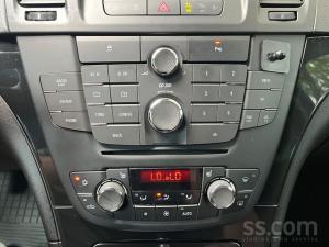 Sarkans Opel Insignia 2010 Rīga, ar dzinēja tilpumu 2.00 L un nobraukumu 0 tūkst. km par 3499 €, foto 19 vietnē AUTOMOTO.COM.LV