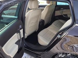 Red Opel Insignia 2011 in Daugavpils, with an engine capacity of 2.00 L and mileage of 0 thousand km for 3200 €, photo 14 on AUTOMOTO.COM.LV
