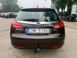 Sarkans Opel Insignia 2011 Rīga, ar dzinēja tilpumu 2.00 L un nobraukumu 0 tūkst. km par 4550 €, foto 5 vietnē AUTOMOTO.COM.LV