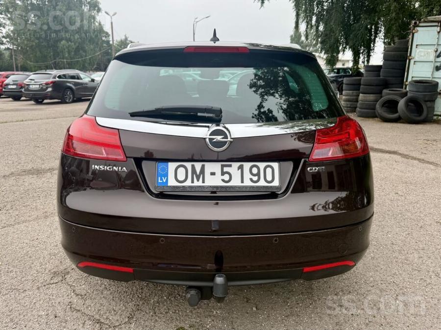 Sarkans Opel Insignia 2011 Rīga, ar dzinēja tilpumu 2.00 L un nobraukumu 0 tūkst. km par 4550 €, foto 5 vietnē AUTOMOTO.COM.LV