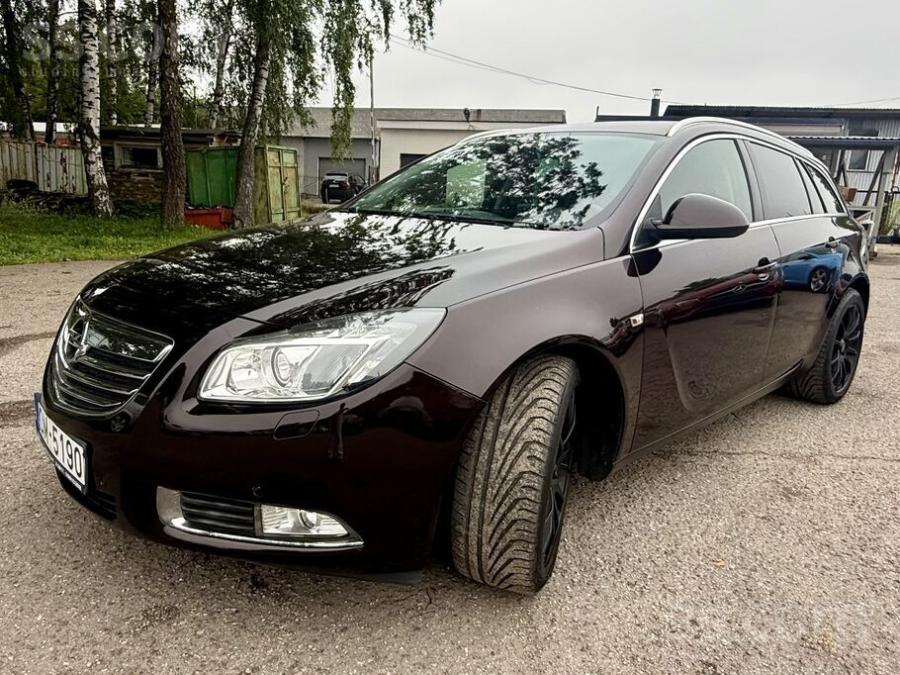 Sarkans Opel Insignia 2011 Rīga, ar dzinēja tilpumu 2.00 L un nobraukumu 0 tūkst. km par 4550 €, foto 13 vietnē AUTOMOTO.COM.LV