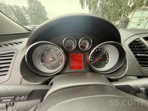 Sarkans Opel Insignia 2011 Rīga, ar dzinēja tilpumu 2.00 L un nobraukumu 0 tūkst. km par 4550 €, foto 17 vietnē AUTOMOTO.COM.LV