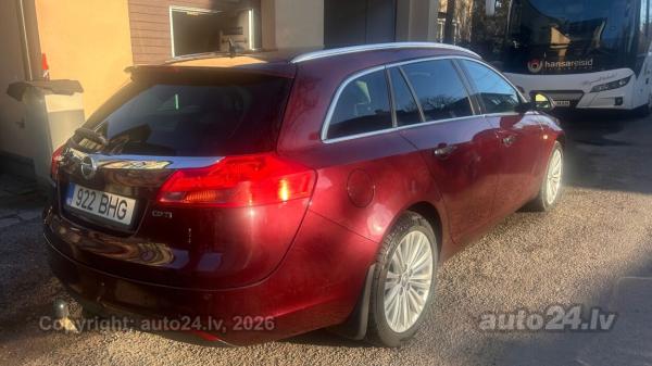 Sarkans Opel Insignia 2012 Tallina, ar dzinēja tilpumu 2.00 L un nobraukumu 264 tūkst. km par 5499 €, foto 5 vietnē AUTOMOTO.COM.LV
