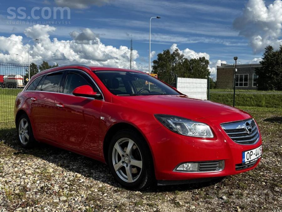 Sarkans Opel Insignia 2012 Saldus, ar dzinēja tilpumu 2.00 L un nobraukumu 284 tūkst. km par 2990 €, foto 4 vietnē AUTOMOTO.COM.LV