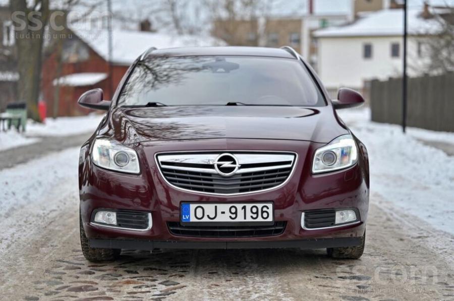 Sarkans Opel Insignia 2013 Jūrmala, ar dzinēja tilpumu 2.00 L un nobraukumu 250 tūkst. km par 5300 €, foto 3 vietnē AUTOMOTO.COM.LV