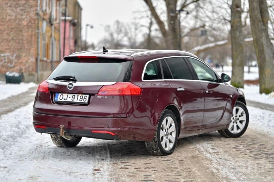 Sarkans Opel Insignia 2013 Jūrmala, ar dzinēja tilpumu 2.00 L un nobraukumu 250 tūkst. km par 5300 €, foto 7 vietnē AUTOMOTO.COM.LV