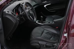 Sarkans Opel Insignia 2013 Jūrmala, ar dzinēja tilpumu 2.00 L un nobraukumu 250 tūkst. km par 5300 €, foto 12 vietnē AUTOMOTO.COM.LV