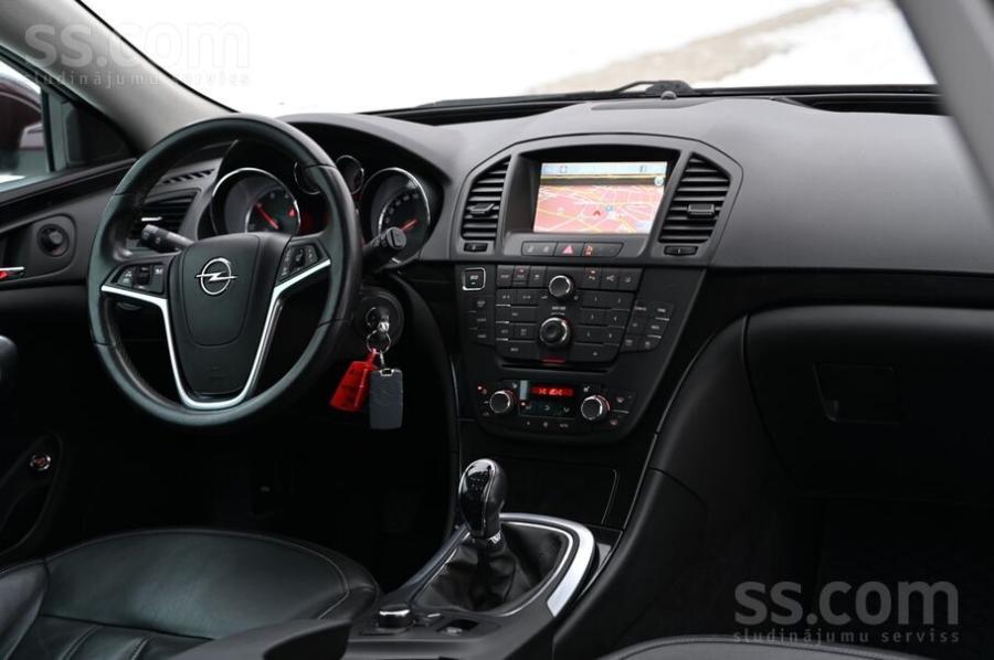 Sarkans Opel Insignia 2013 Jūrmala, ar dzinēja tilpumu 2.00 L un nobraukumu 250 tūkst. km par 5300 €, foto 20 vietnē AUTOMOTO.COM.LV
