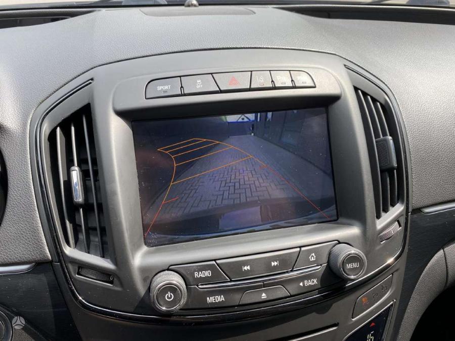 Red Opel Insignia 2014 in Marijampole, with an engine capacity of 1.96 L and mileage of 218 thousand km for 7950 €, photo 20 on AUTOMOTO.COM.LV