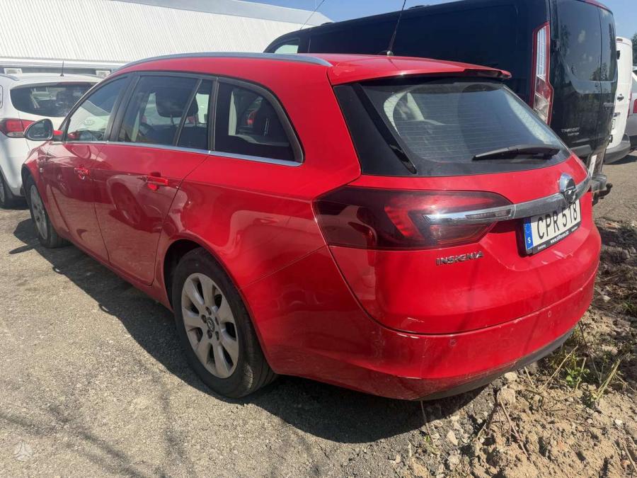 Sarkans Opel Insignia 2014 Kauņa, ar dzinēja tilpumu 2.00 L un nobraukumu 203 tūkst. km par 2100 €, foto 3 vietnē AUTOMOTO.COM.LV