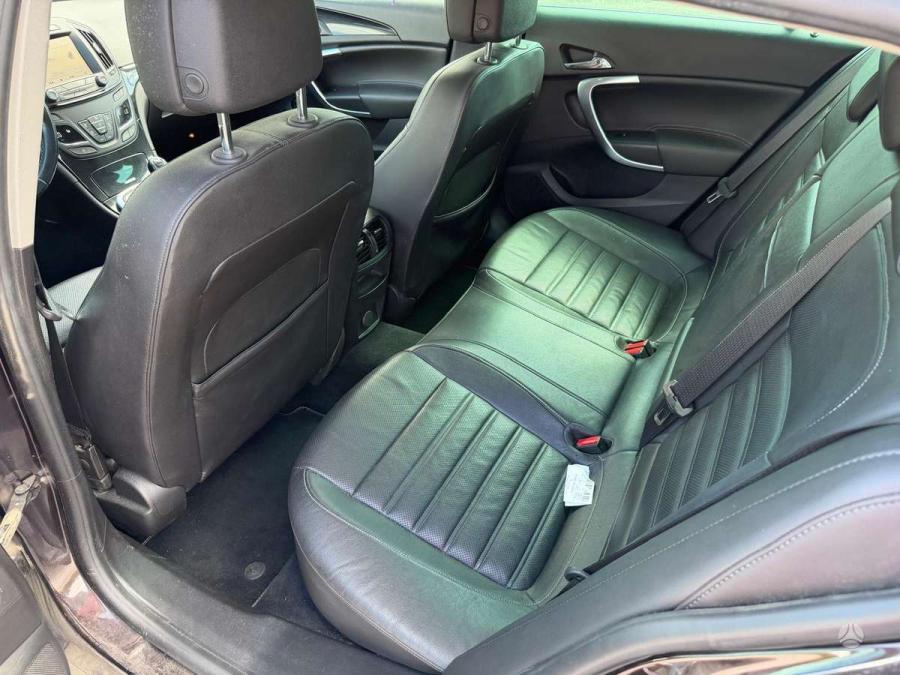 Sarkans Opel Insignia 2014 Raseiniai, ar dzinēja tilpumu 1.96 L un nobraukumu 285 tūkst. km par 3900 €, foto 14 vietnē AUTOMOTO.COM.LV