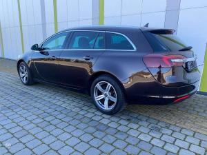 Sarkans Opel Insignia 2014 Raseiniai, ar dzinēja tilpumu 1.96 L un nobraukumu 285 tūkst. km par 4300 €, foto 4 vietnē AUTOMOTO.COM.LV