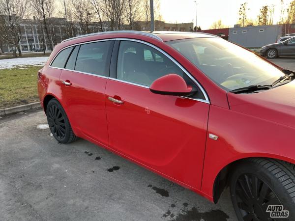 Red Opel Insignia 2015 in Kaunas, with an engine capacity of 2.00 L and mileage of 390 thousand km for 3900 €, photo 3 on AUTOMOTO.COM.LV