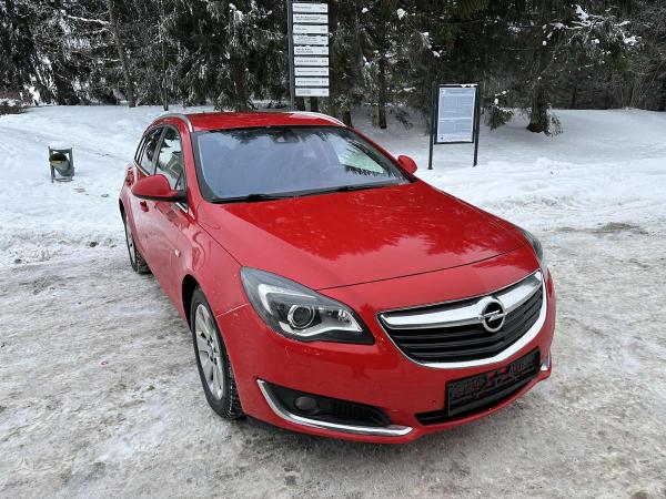 Red Opel Insignia 2016 in Telschi, with an engine capacity of 2.00 L and mileage of 266 thousand km for 5000 €, photo 1 on AUTOMOTO.COM.LV