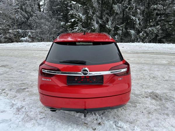Red Opel Insignia 2016 in Telschi, with an engine capacity of 2.00 L and mileage of 266 thousand km for 5000 €, photo 6 on AUTOMOTO.COM.LV