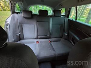 Red Opel Insignia 2016 in Daugavpils, with an engine capacity of 1.60 L and mileage of 235 thousand km for 4500 €, photo 7 on AUTOMOTO.COM.LV
