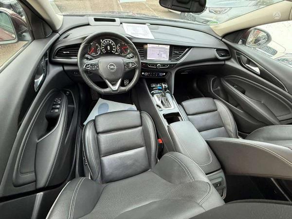 Sarkans Opel Insignia 2018 Šauļi, ar dzinēja tilpumu 1.96 L un nobraukumu 247 tūkst. km par 13450 €, foto 11 vietnē AUTOMOTO.COM.LV